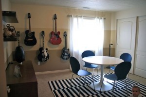 20 Cozy Music Room Designs That Redefine Styles