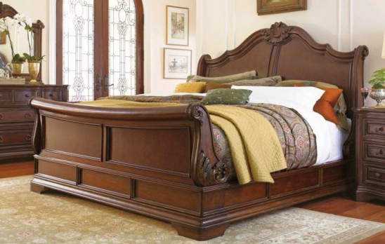 17 Majestic Looking Sleigh Bed Designs