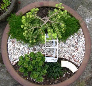 18 Invigorating Mini Japanese Garden Designs