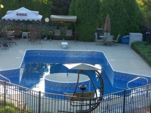 20 Lazy L Pool Designs in Backyard Decoration Ideas